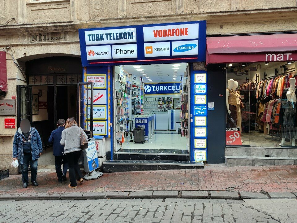 Cep telefonu ve aksesuarları satış mağazaları Asmalı İletişim, İstanbul, foto