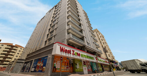 Adlandırılmış bina Orville Real Estate Building, Dubai, foto