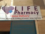 Life pharmacy (Hashmi Street No:A506, Gulistan-e-Johar, Block 14), eczaneler  Karaçi'den