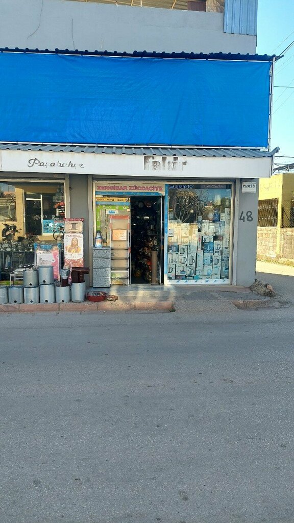 Züccaciye mağazaları Zengibar, Adana, foto