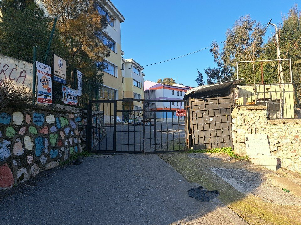 Lise Ahmet Adnan Saygun Mesleki ve Teknik Anadolu Lisesi, İzmir, foto