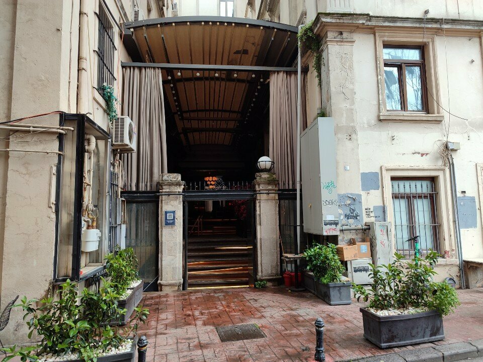 Avukatlar Avukat Rıfat Yaşar Sirer, İstanbul, foto