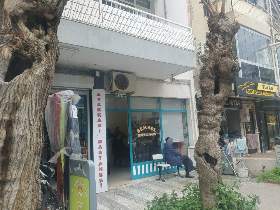 Kuaförler Sembol Erkek Kuaförü, İzmir, foto