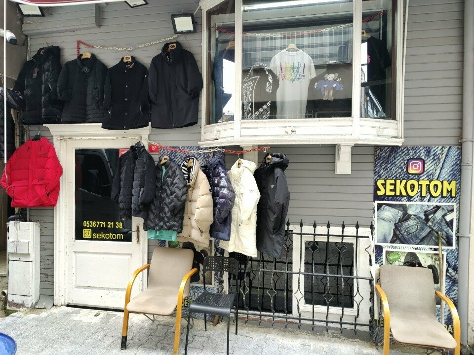Giyim mağazası Sekotom Be King, İstanbul, foto
