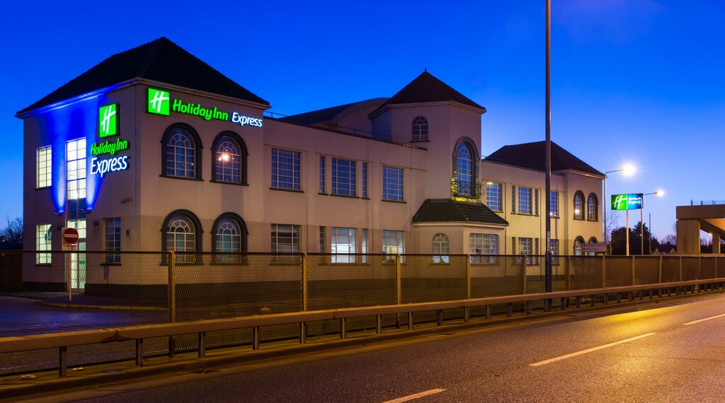 Otel Holiday Inn Express London Chingford, Londra, foto