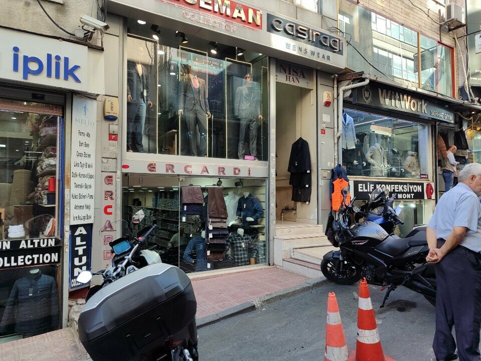 Giyim mağazası Ercardi, İstanbul, foto