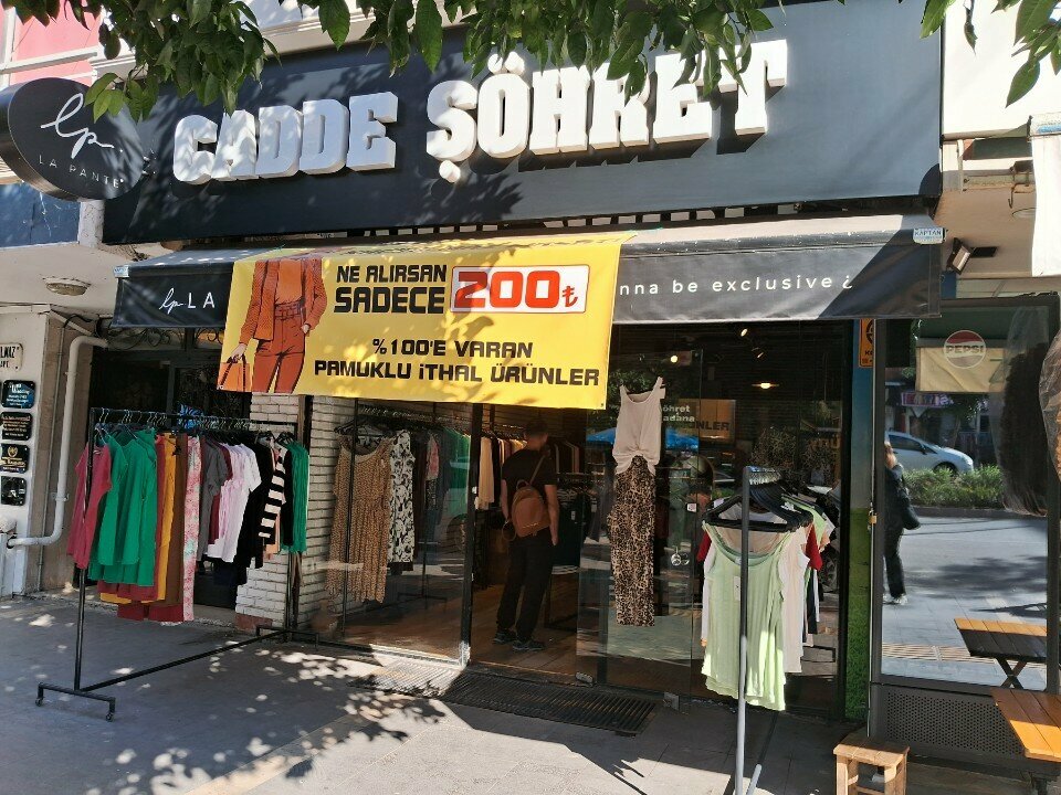 Giyim mağazası Cadde Şöhret, Adana, foto
