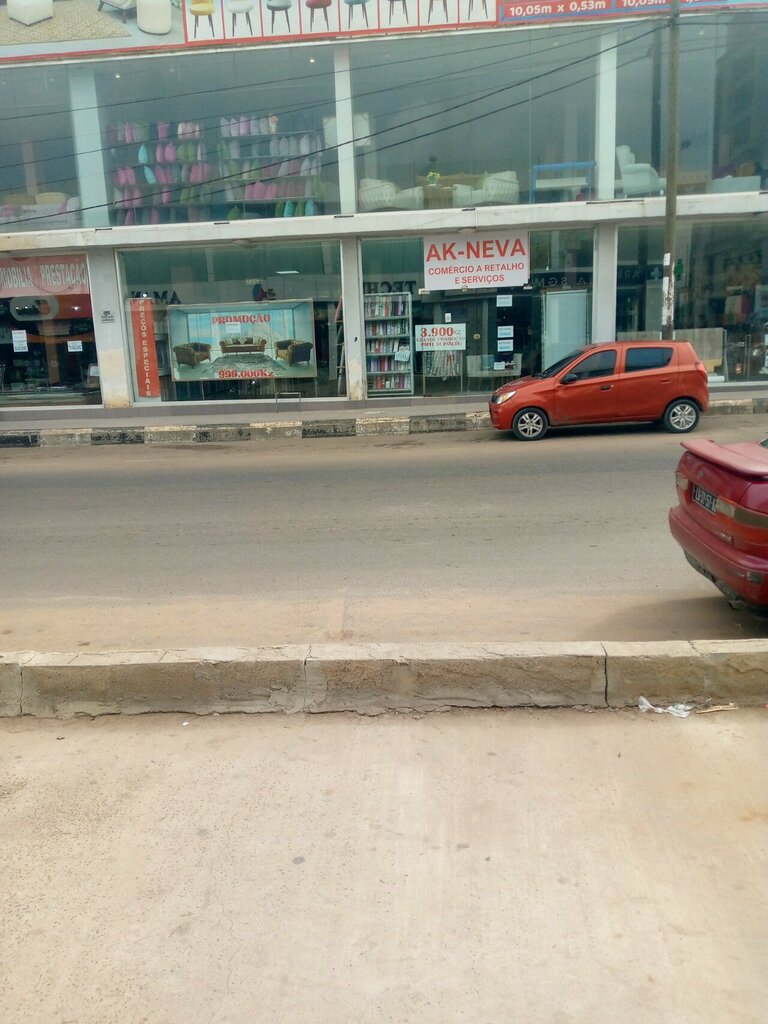 Mobilya mağazaları Ak Neva, Loanda, foto