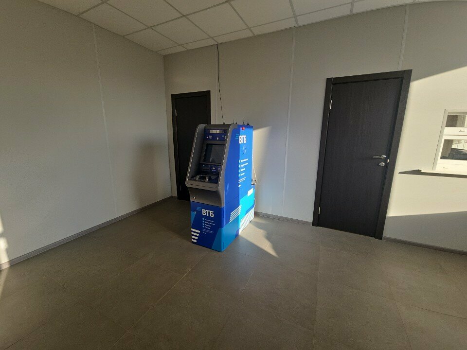 ATM'ler Bank VTB, Orel, foto