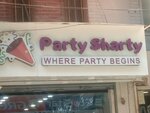 Party Shorty (4th Zamzama Lane No:19C), kafe  Karaçi'den