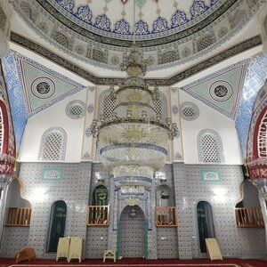 Eyüp El Ensari Cami (Şanlıurfa, Karaköprü, Güllübağ Mah., Mahmut Tuncer Cad., 5B), cami  Karaköprü'den
