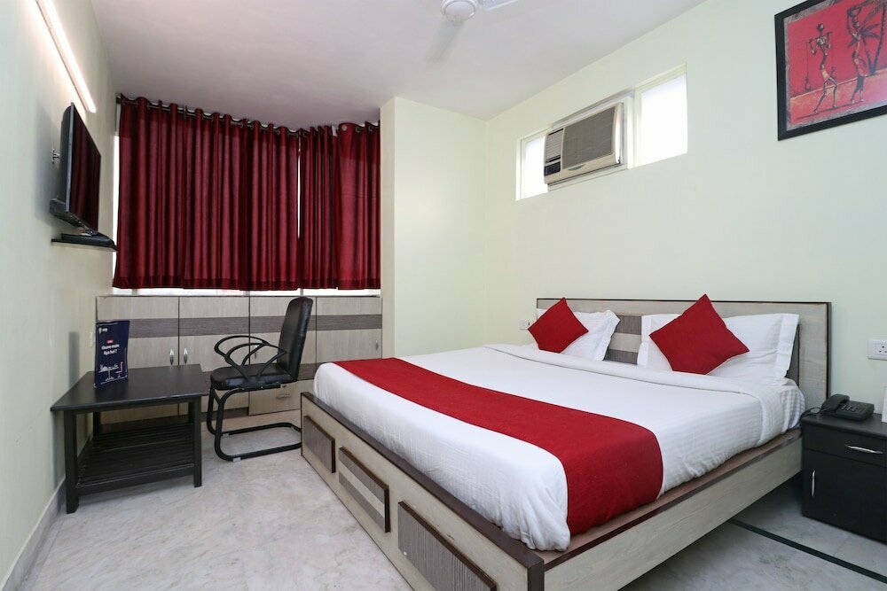 Otel Oyo 14723 Diamond Deluxe, Delhi, foto