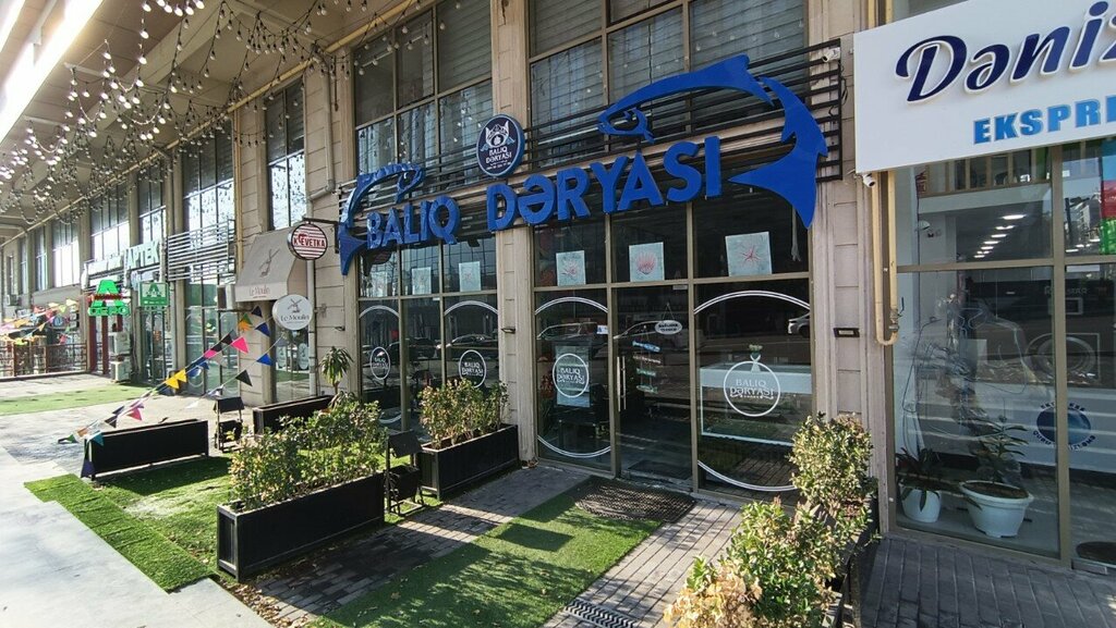 Balık ve deniz ürünleri Balıq Dəryası, Bakü, foto