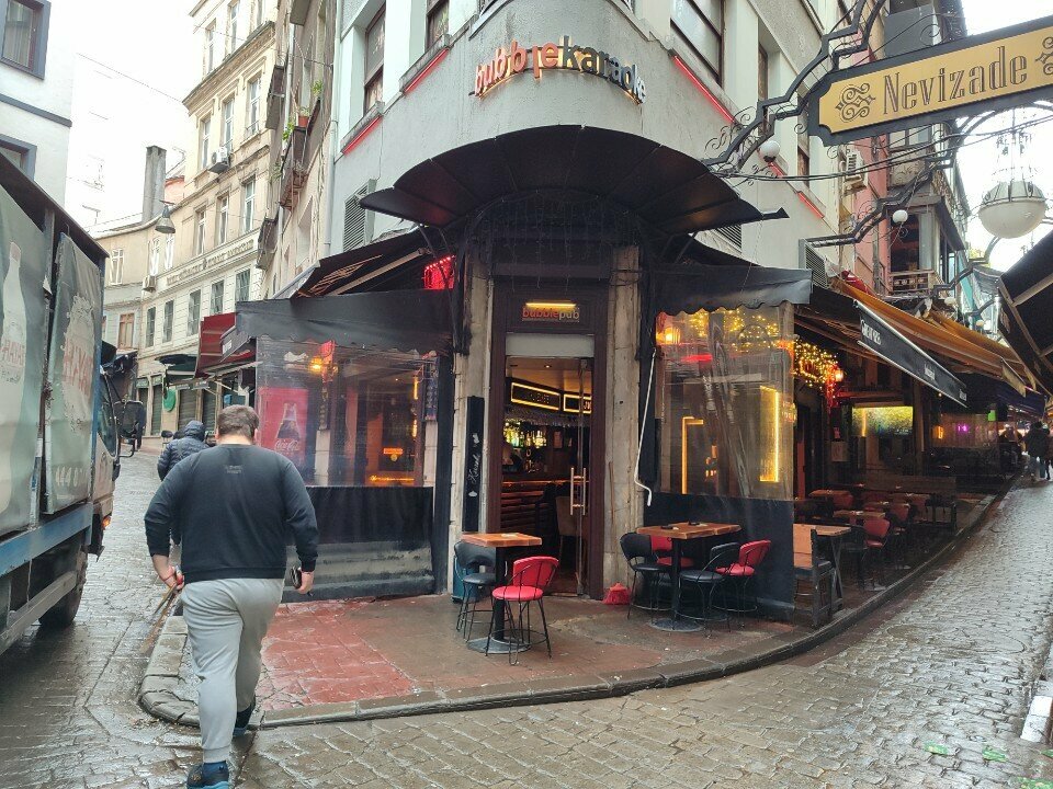 Bar Bubble Pub, İstanbul, foto