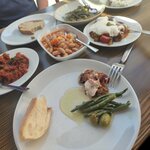 Ada Meyhanesi Salaş (Aydın, Kuşadası, Camikebir Mah., Bülent Çağatay Sok., 2C), kafe  Kuşadası'ndan