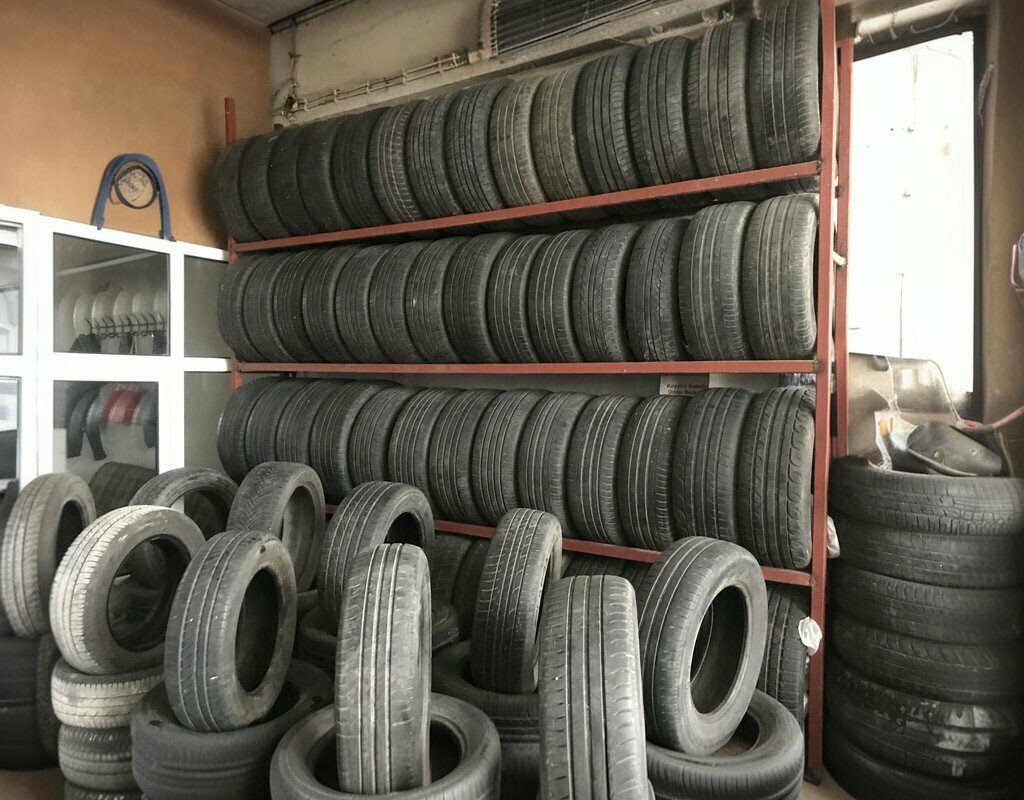 Jant ve lastikçiler Özyürek Oto Lastik, Kırşehir, foto