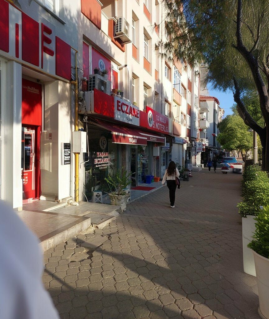 Eczaneler Yaşam Eczanesi, Menteşe, foto