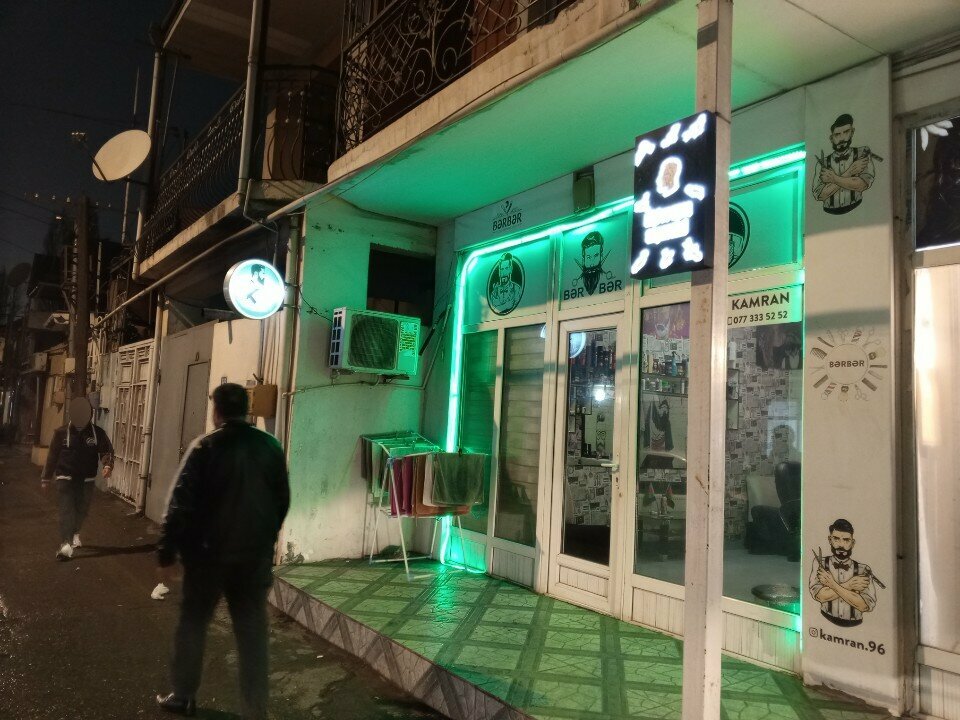 Kuaförler Bər Bər, Bakü, foto