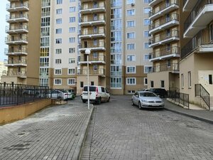 Апартаменты El Rey Blue (Aksakova street No:116), otel  Kaliningrad'dan