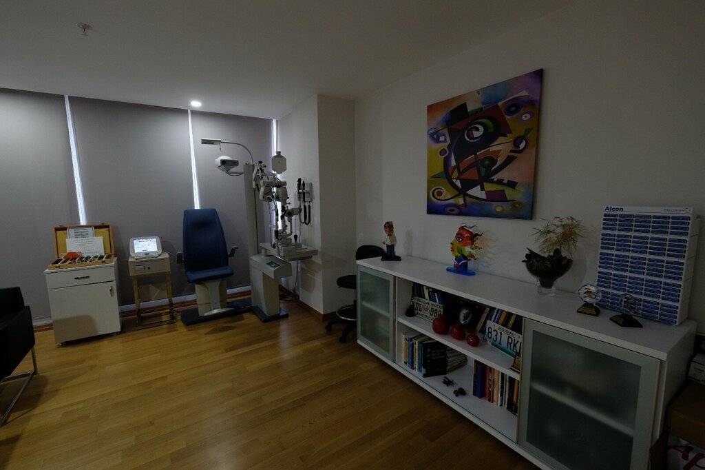 Uzmanlık hastaneleri Adana Retina Prof. Dr. Özay Öz - Op. Dr. M. Şenkal, Adana, foto