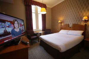 The Angel Hotel (Wales, Cardiff, Castle Street), otel  Cardiff'ten