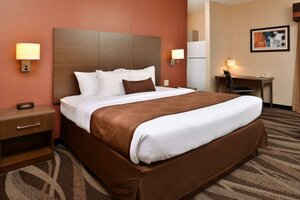 Best Western Plus University Inn (New York, Cattaraugus County, Allegany), otel  New York Eyaleti'nden