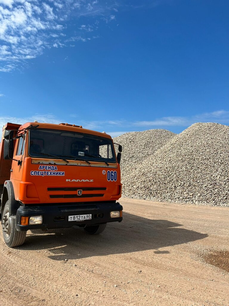 i̇nşaat ekipmanı kiralama Спецстрой-60, Pskov, foto