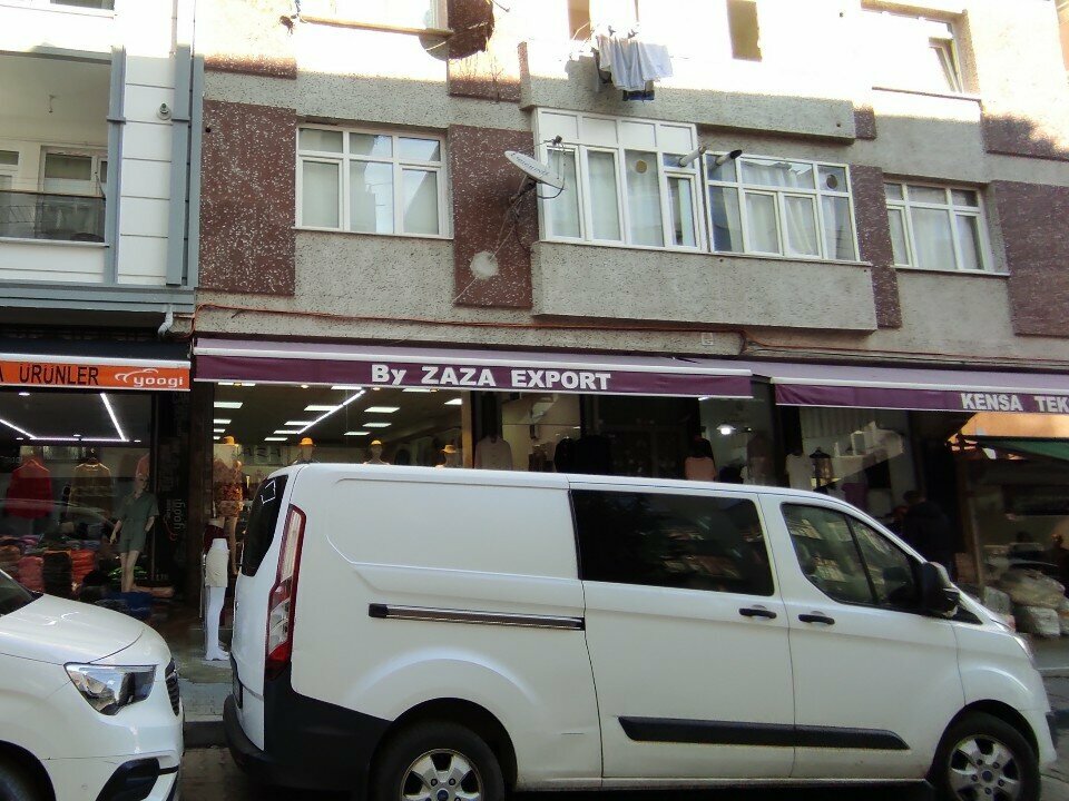 Giyim mağazası Bu Zaza Export, İstanbul, foto
