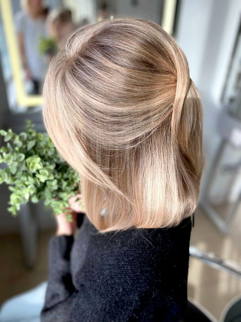 Kuaförler Studiya krasoty Very Fabrichnovoj, Moskova, foto