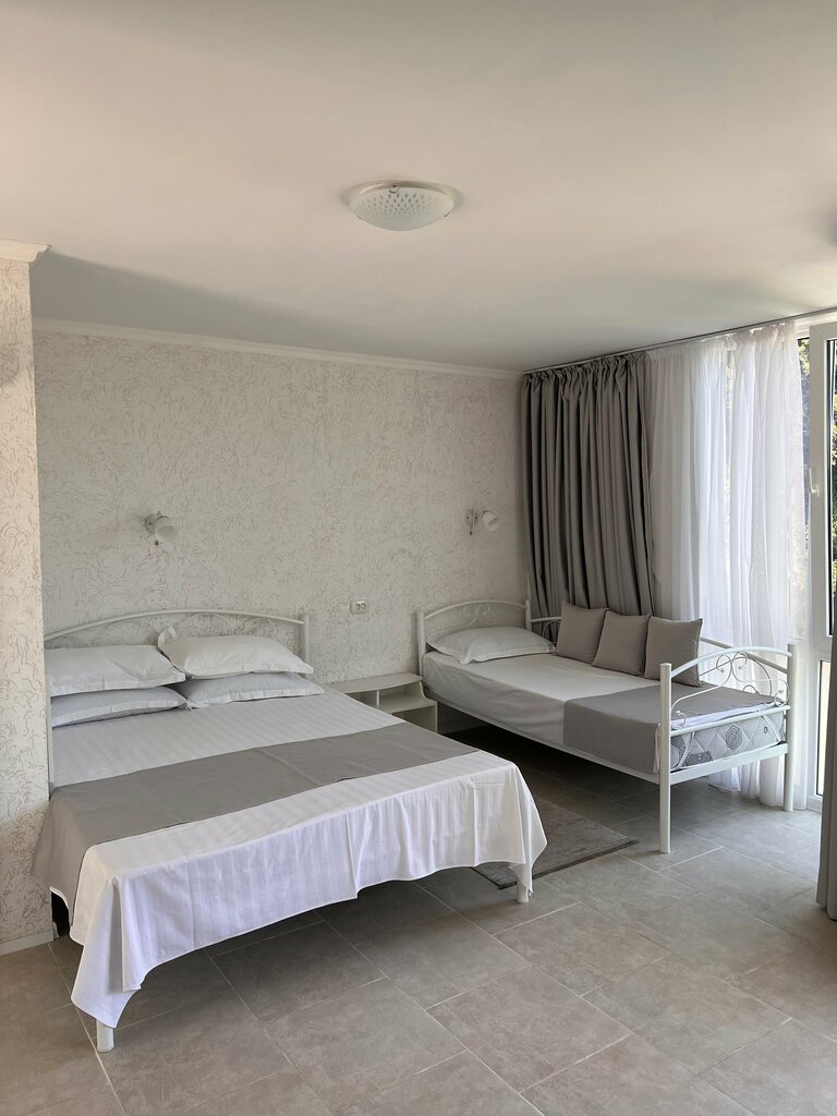 Otel Nash Dom, Aluşta, foto