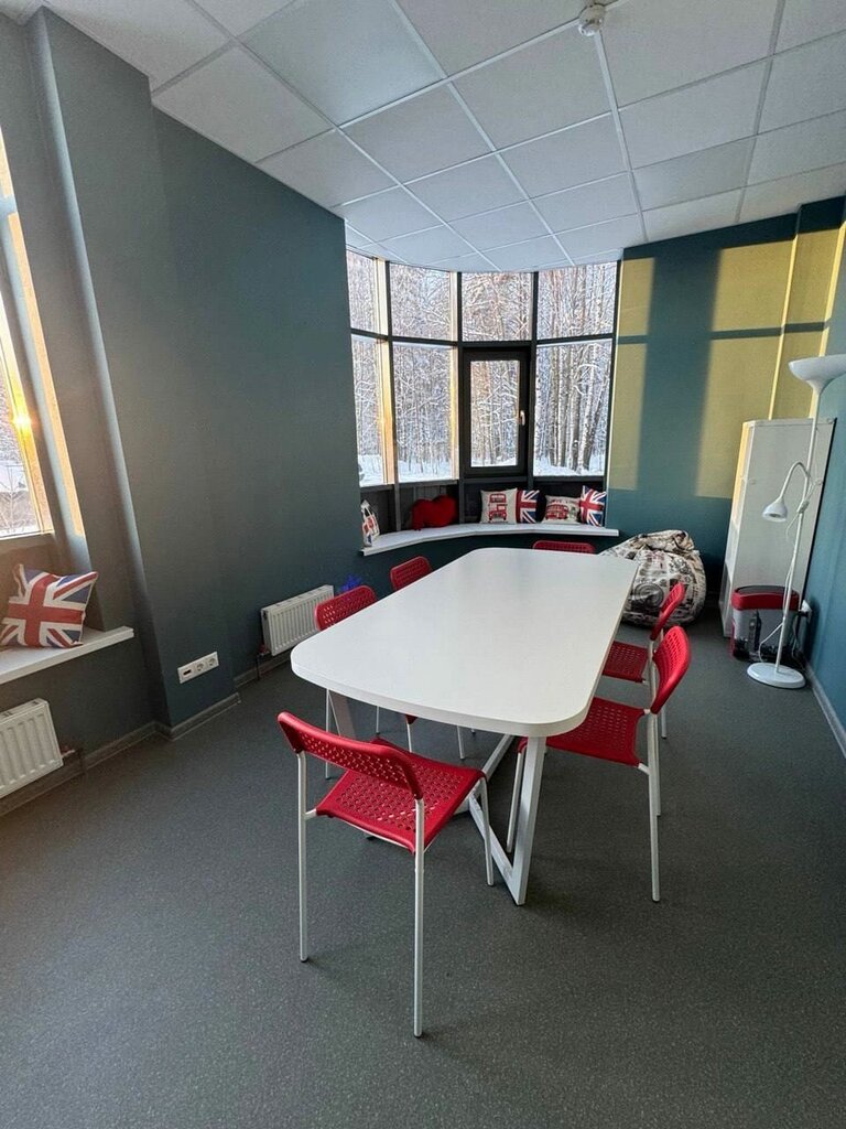 Yabancı dil kursları Listen And Repeat, Saint‑Petersburg ve Leningradskaya oblastı, foto