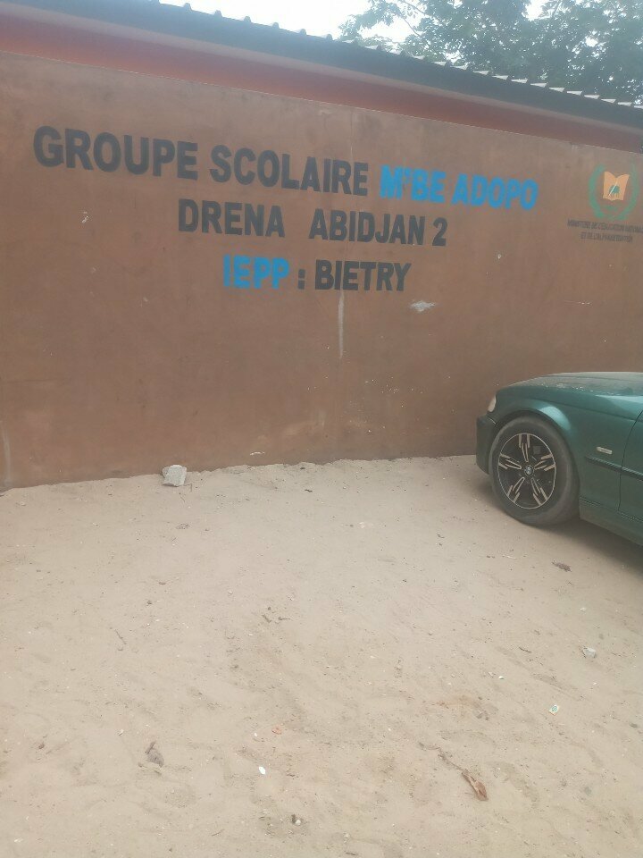 i̇lkokul Groupe Scolaire M'Be Adopo, Abican, foto