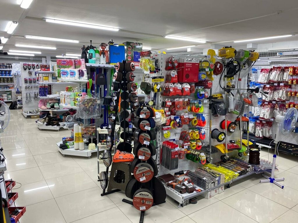 Ev eşyası mağazaları СтройХозМаг, Beloreçensk, foto