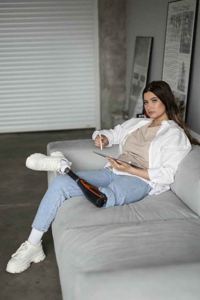 Yönetim ofisi Микропроцессорный коленный модуль Актив2, Moskova, foto