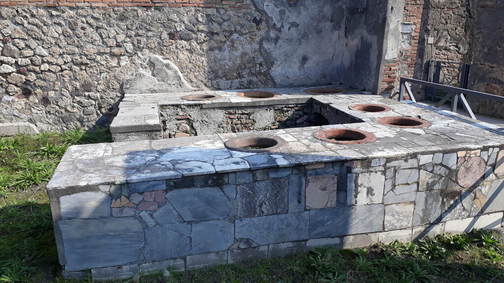 Turistik yerler Таберна де Юниус Прокулус, , foto