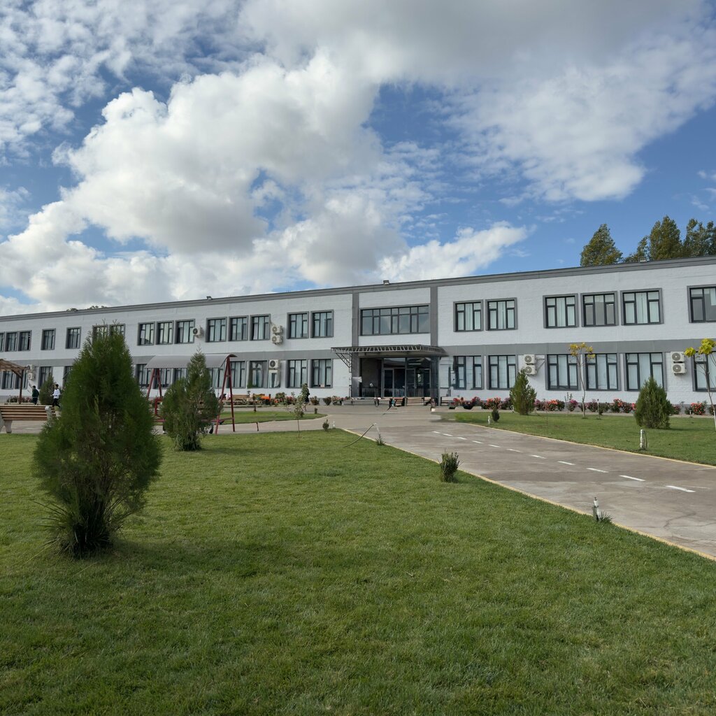 Özel okul Iftixor Maktabi, Taşkent eyaleti, foto