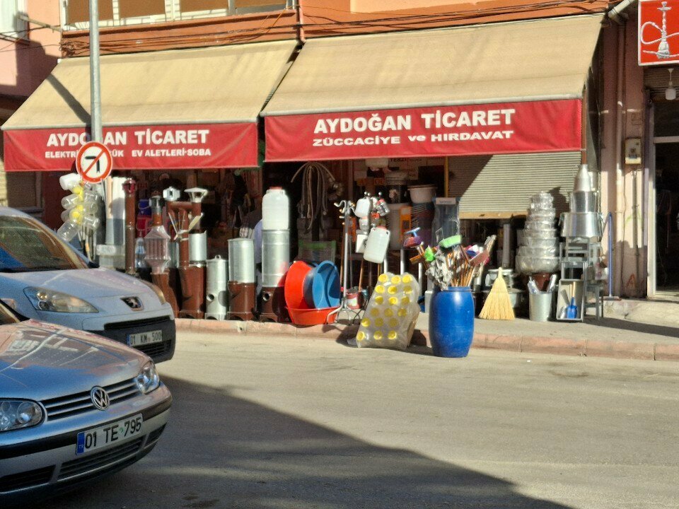 Züccaciye mağazaları Aydoğan Tuhafiye, Adana, foto