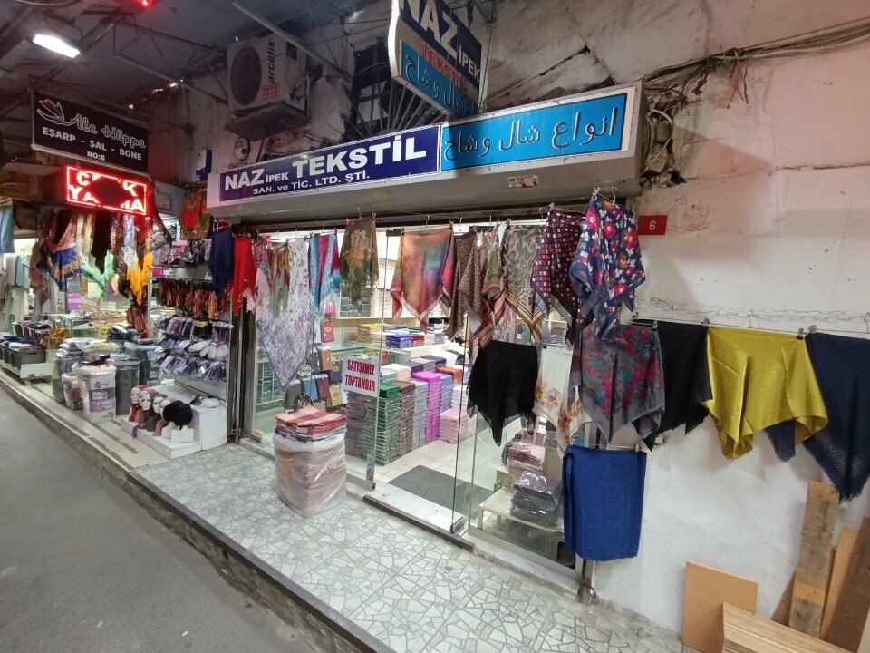 Tuhafiyeler Naz İpek Tekstil, İstanbul, foto