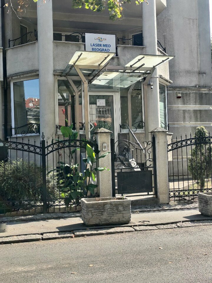 Tıp merkezleri ve klinikler Laser Med Beograd, Belgrad, foto