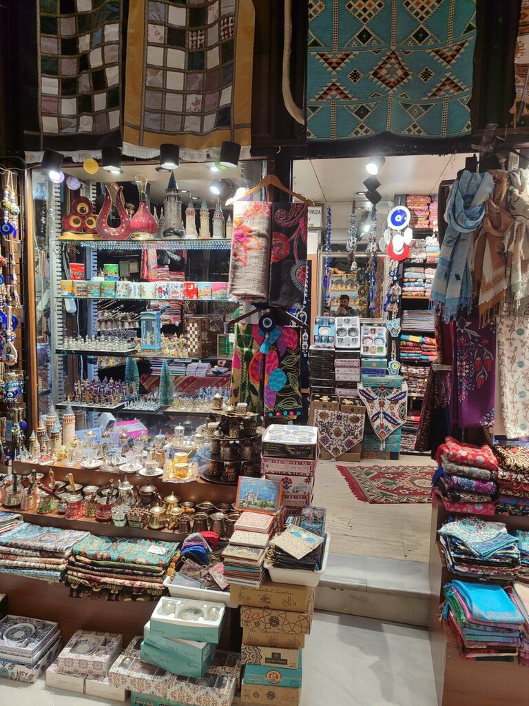 Hediyelik eşya mağazaları Burcum Hediyelik, İstanbul, foto