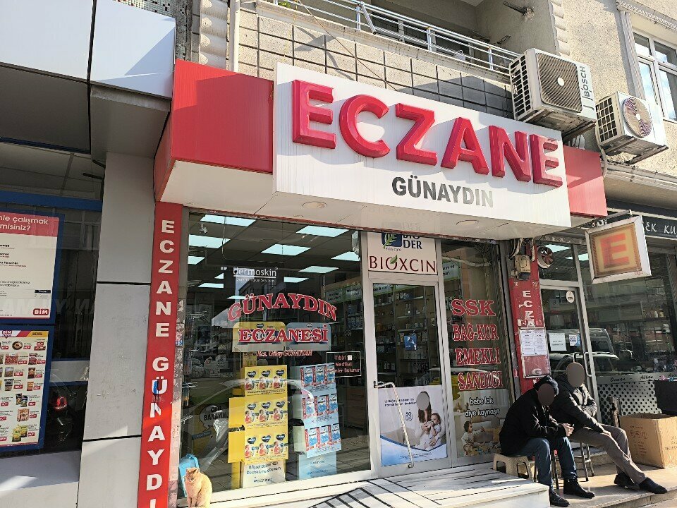 Eczaneler Günaydın Eczanesi, İstanbul, foto