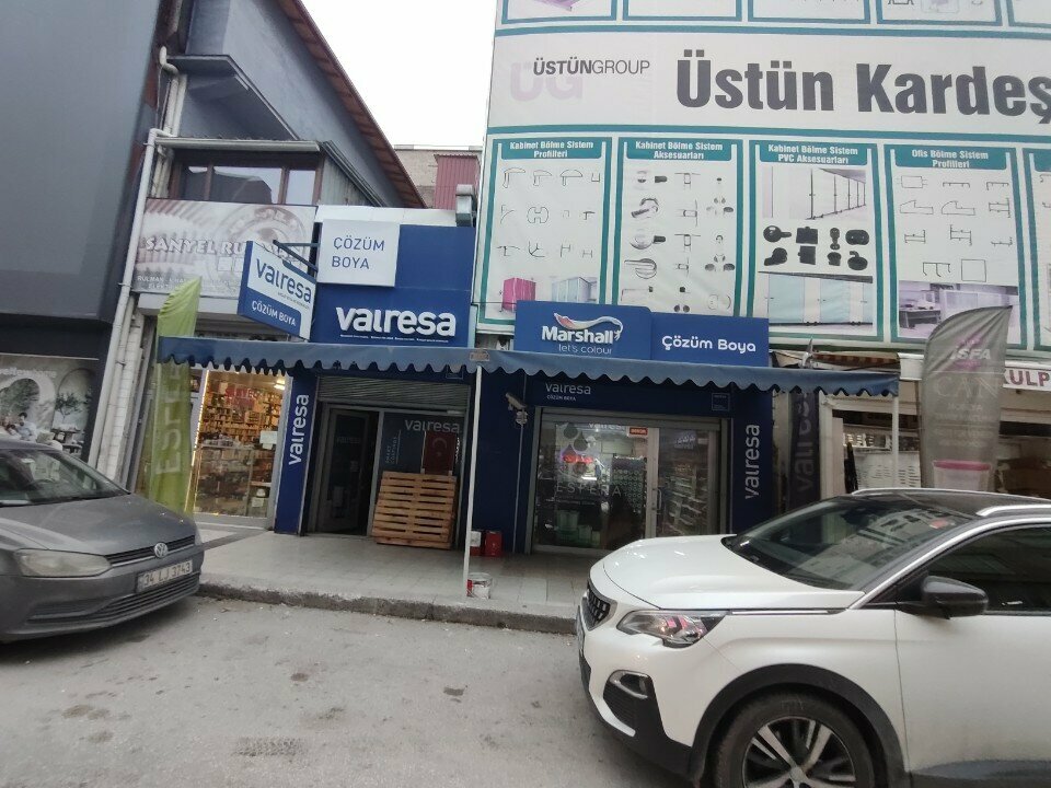 Boya ve cila malzemeleri üretim ve satış yerleri Çözüm Boya Hırdavat, Ankara, foto