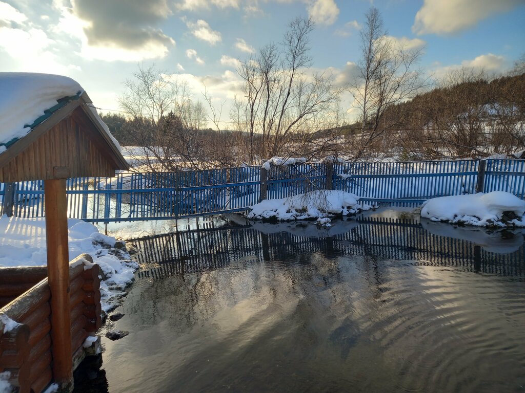 Pınar, çay Spring, stream, Krasnoyarski krayı, foto