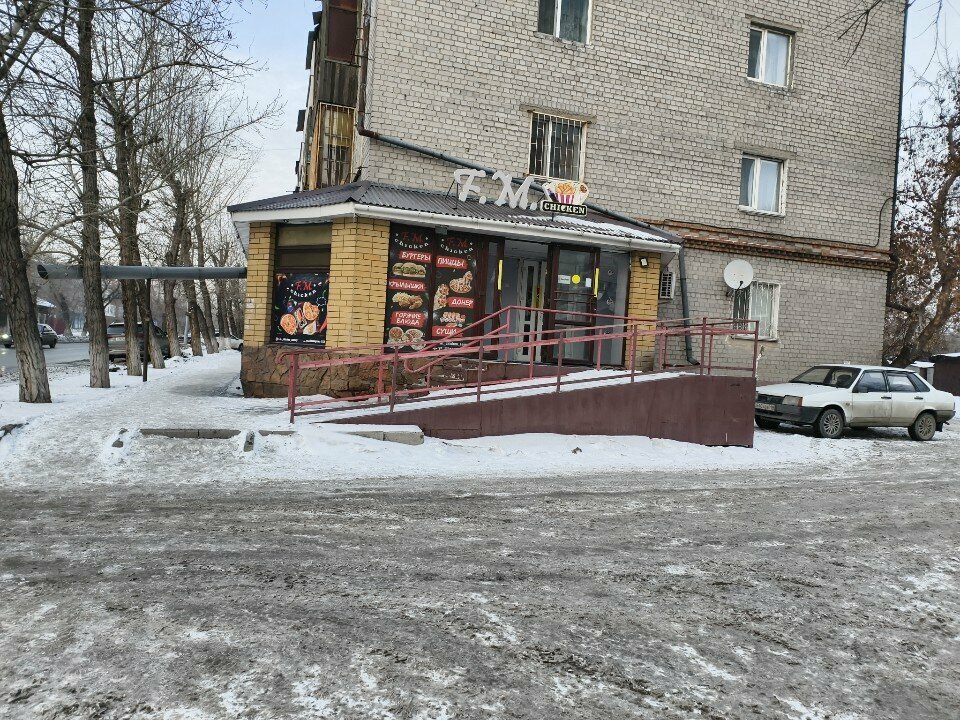 Fast food F. M. Chicken, Semey, foto