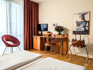Boulevard Hotel Altstadt Schwerin (Klosterstraße No:26, Pingelshagen), otel  Schwerin'den