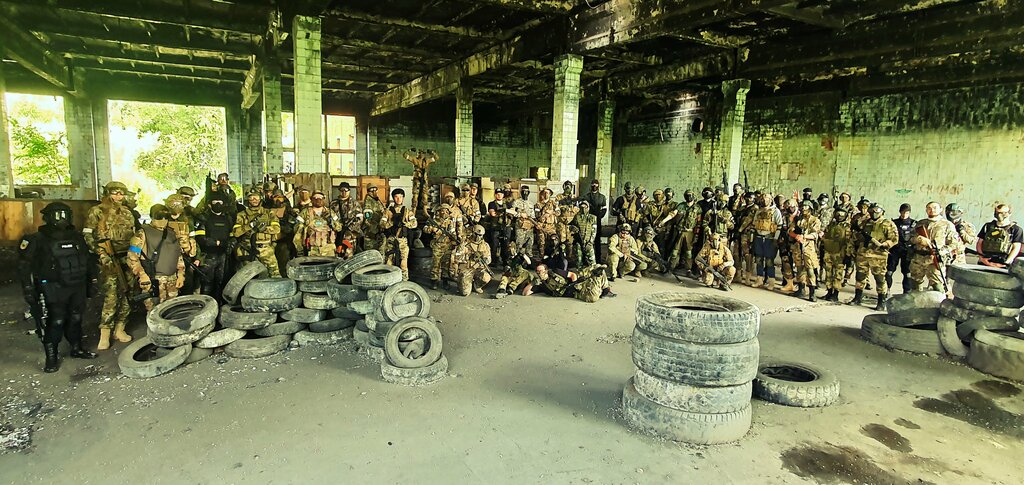 Spor tesisi Страйкбол клуб Центр, Saratovskaya oblastı, foto