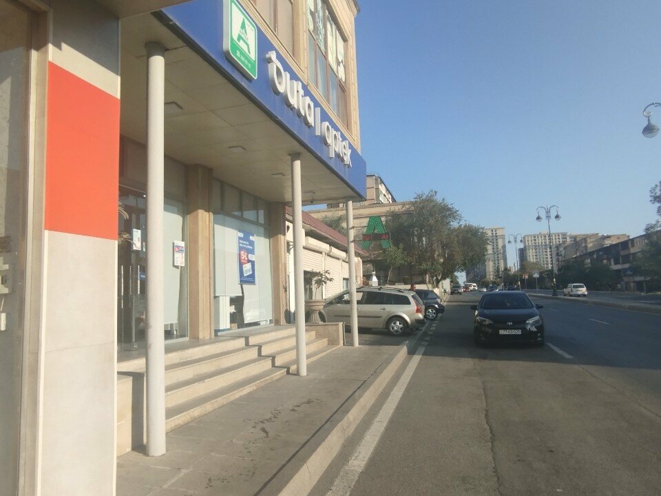 Eczaneler Buta Aptek, Bakü, foto