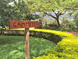 Discover Rwanda Youth Hostel (Building 14,KN 14 Avenue Kimihurura,Kigali,), otel  Kigali'den