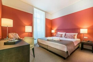 Universal Boutique Hotel (Rua Miguel Bombarda No:50), otel  Figueira da foz'dan