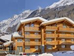 Aristella Swissflair Hotel & Apartements (Steinmattweg No:7, Zermatt), otel  Valais'den